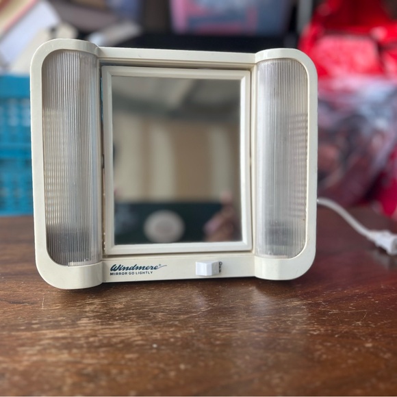 Windmere | Bath & Body | Vintage Windmere Mirror Go Lighted Two Sided ...